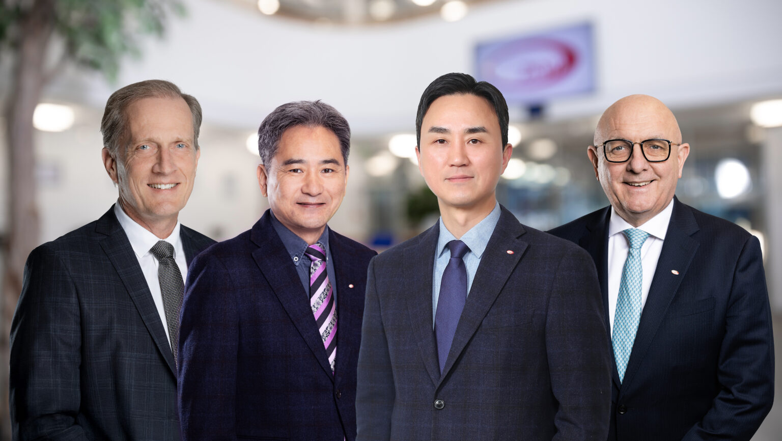 该公司 - ZKW Group – BRIGHT MINDS, BRIGHT LIGHTS.